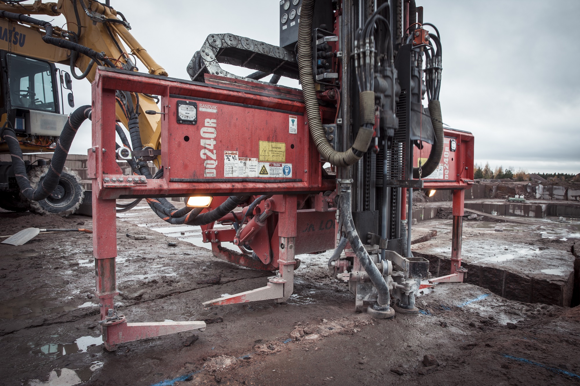 Dimensional Stone Drill Rigs - Gill Rock Drill Company, Inc. Dimensional Stone Drill Rigs - Gill Rock Drill Company, Inc.